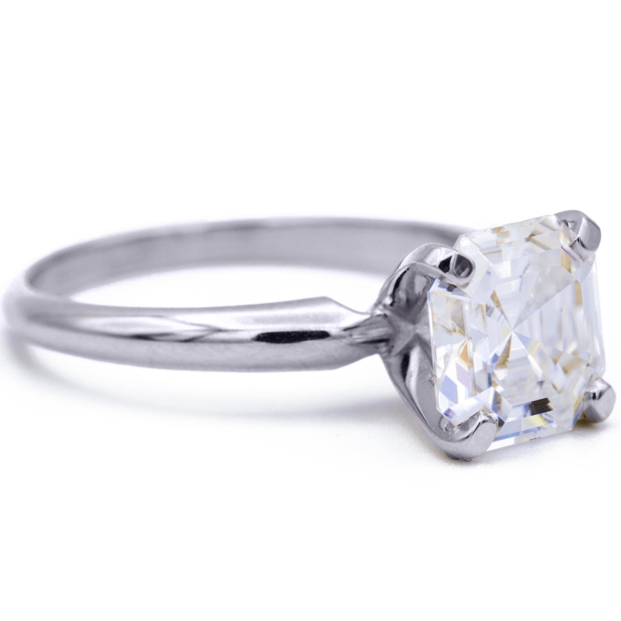 FANCY | Solitaire Collection – FIRE & BRILLIANCE
